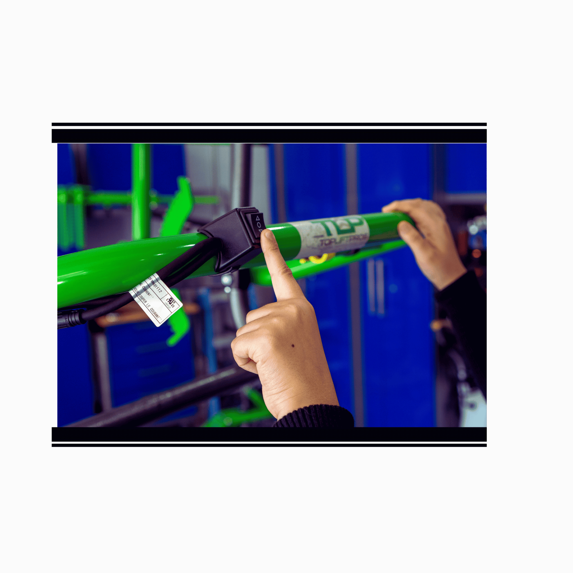 Jeep Hardtop Removal Hoist Systems | Universal Hoist | TopLift Pros